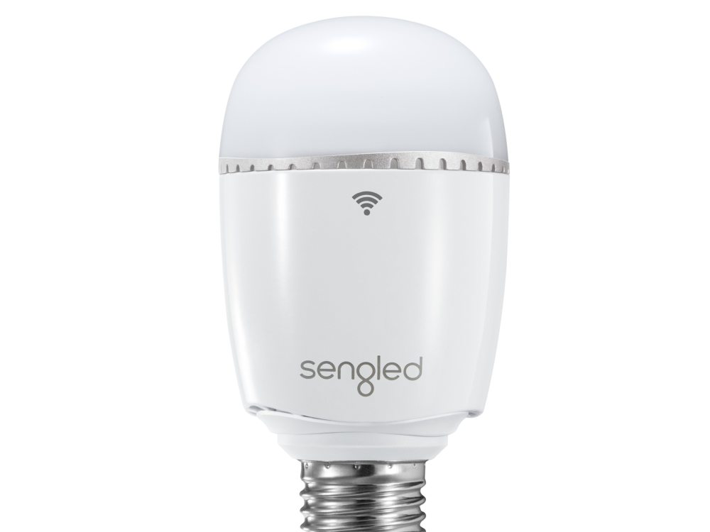Get a Boost With This LED Lightbulb/Wi-fi Range Extender [Review] – GeekDad