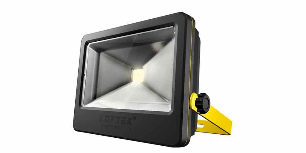 Gadget Bits: Loftek 50W RGB LED Floodlight – GeekDad