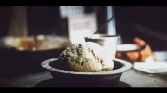 Making Rey’s Portion Bread From ‘Star Wars: The Force Awakens’ – GeekDad
