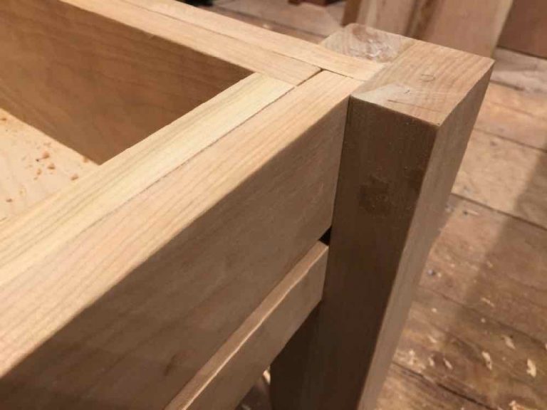 Geek Chic Gone? Build Your Own Gaming Table! – GeekDad