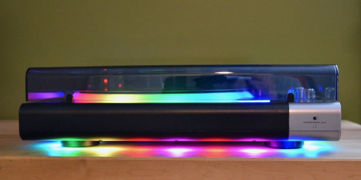 808 Wireless Streaming Turntable: Come for the Vinyl, Stay for the ...