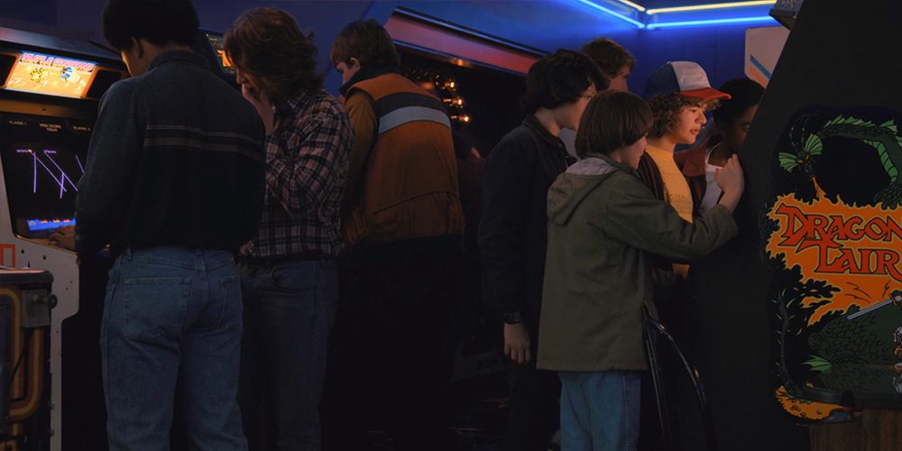 5 Things Wrong With the Arcade in ‘Stranger Things 2’ – GeekDad