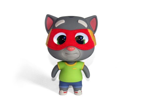 Gamebud Talking Tom Is Your Own Personal Interactive Audio-Animatronic ...