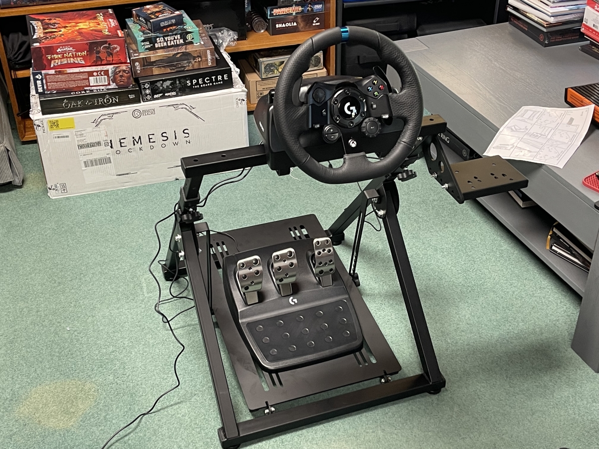 The Pit Stop: Test-Driving The GT Omega APEX Steering Wheel Stand – GeekDad
