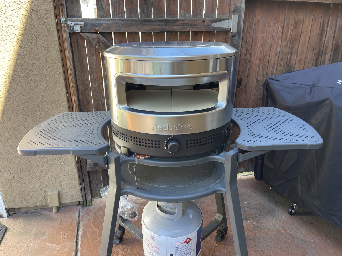 Pizza Party! A Review of the Pi Prime Pizza Oven and Neapolitan Artisan ...