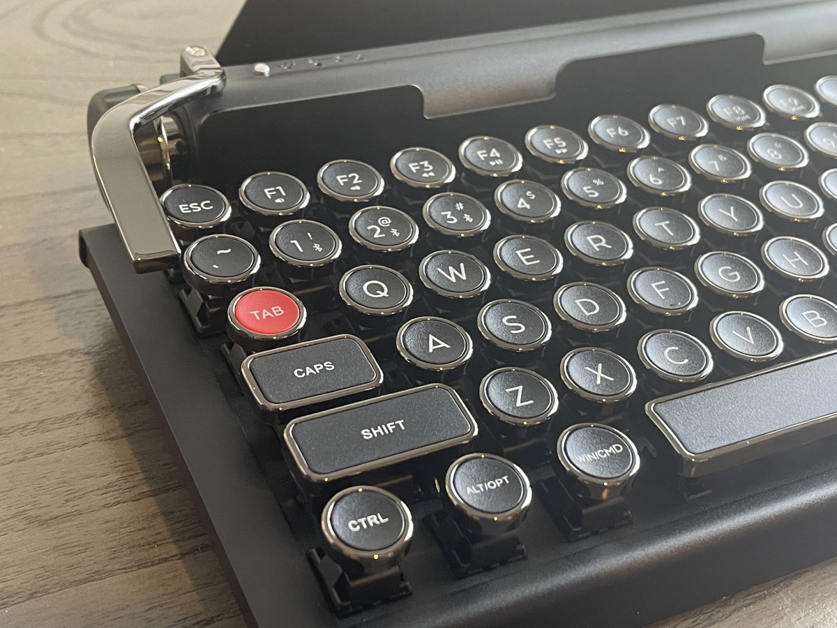 Kickstarter Review: The Qwerkywriter Typewriter Keyboard 10 Year ...